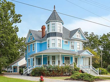 38 W Main St, Crisfield, MD 21817 | Zillow