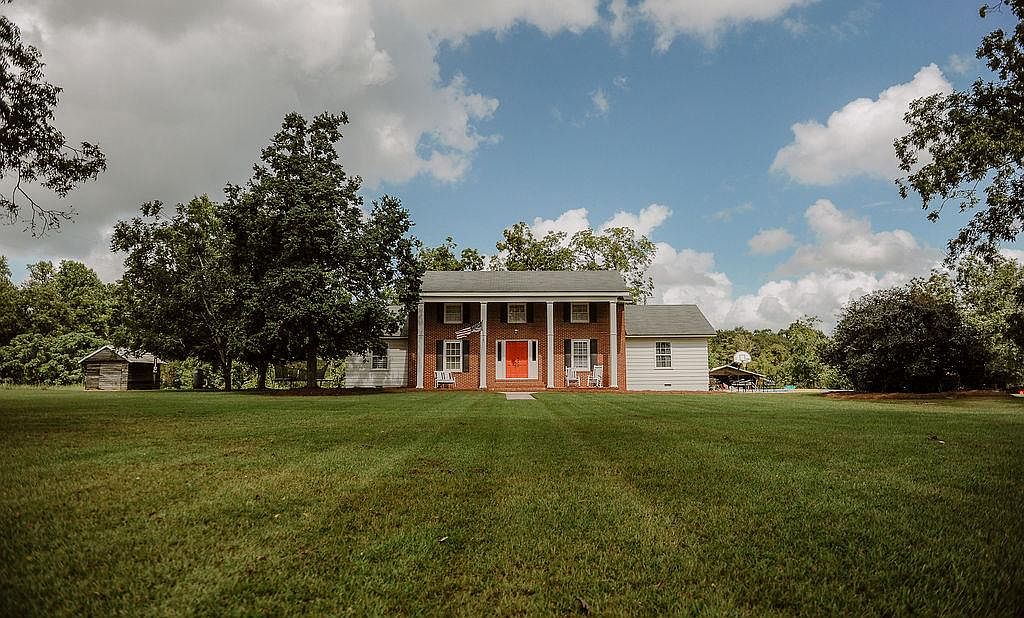 133 Old Coffee Rd, Wray, GA 31798 | Zillow