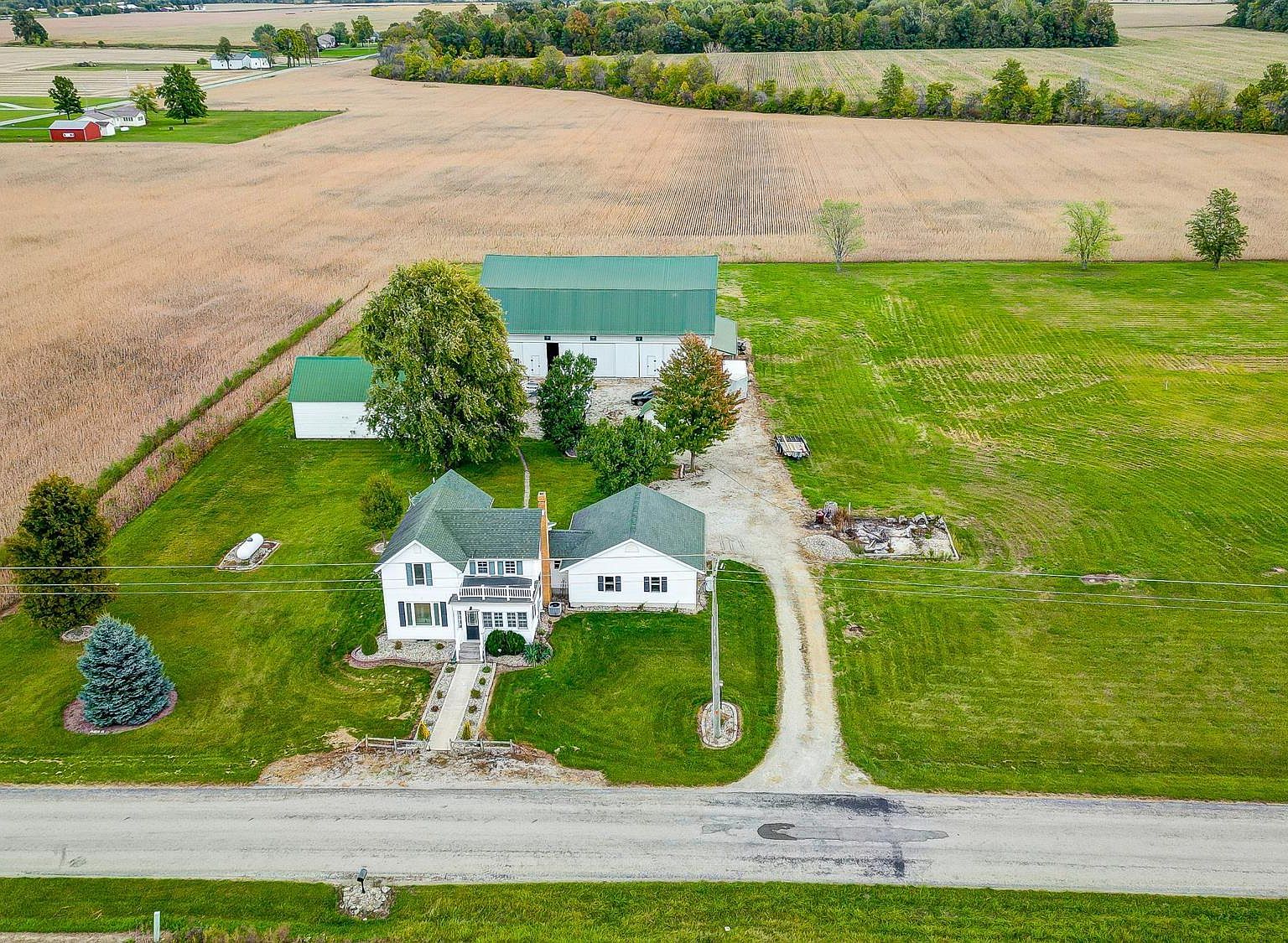 15109 Smith Rd, Yoder, IN 46798 | Zillow