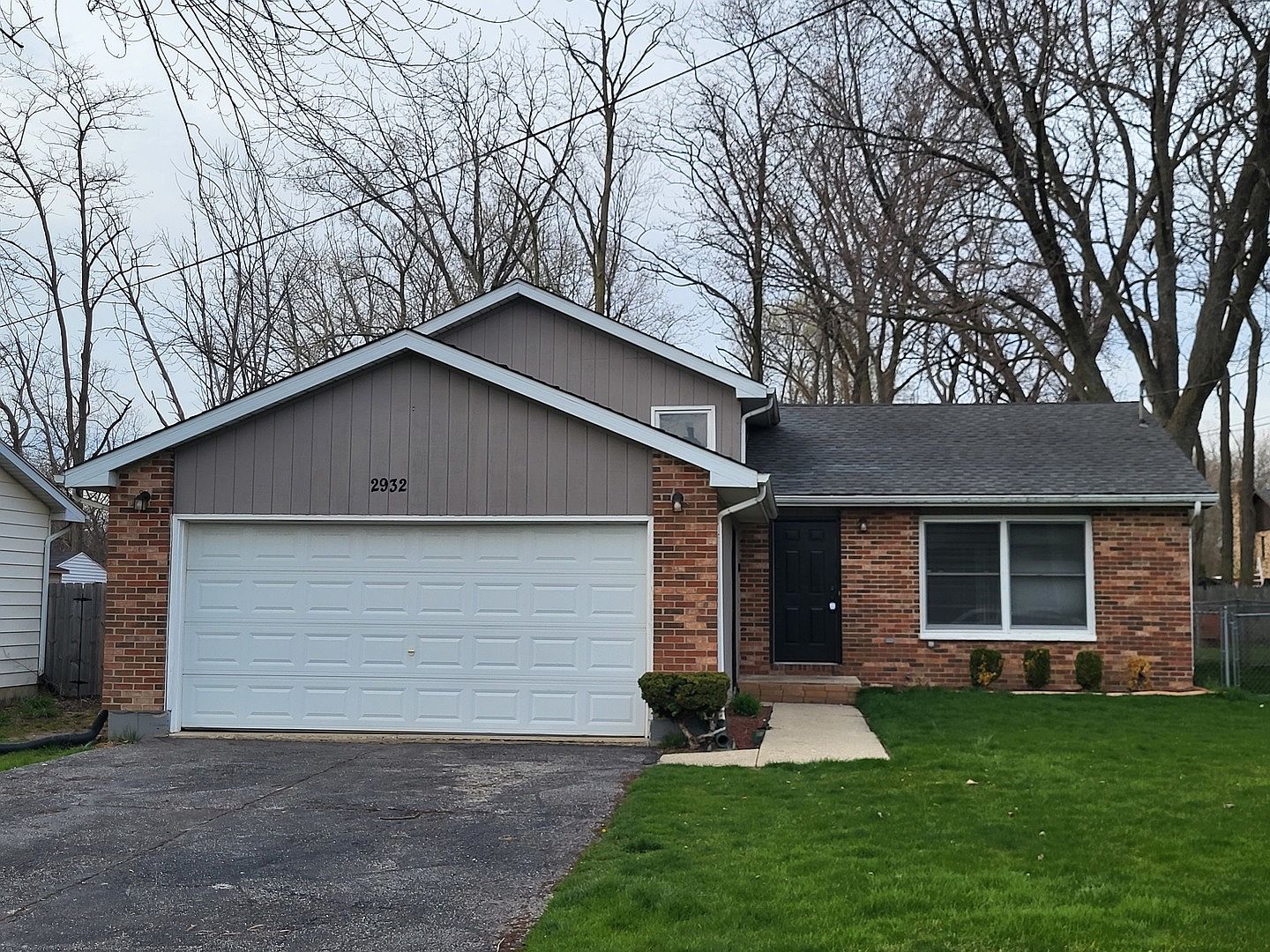 2932 20th St, North Chicago, IL 60064 | Zillow