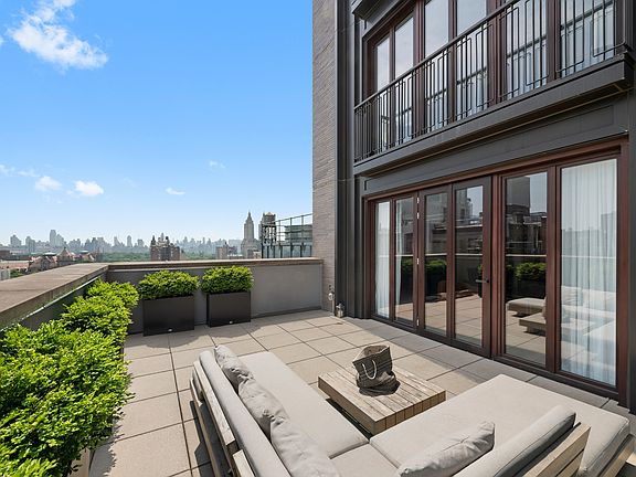 210 W 77th St #17, New York, NY 10024 | Zillow