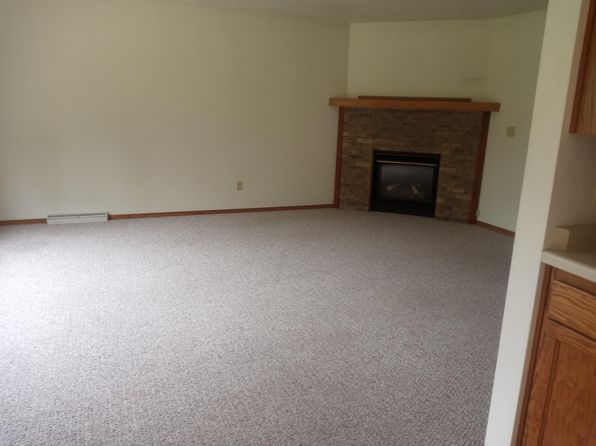 Townhomes For Rent in Appleton WI - 3 Rentals | Zillow