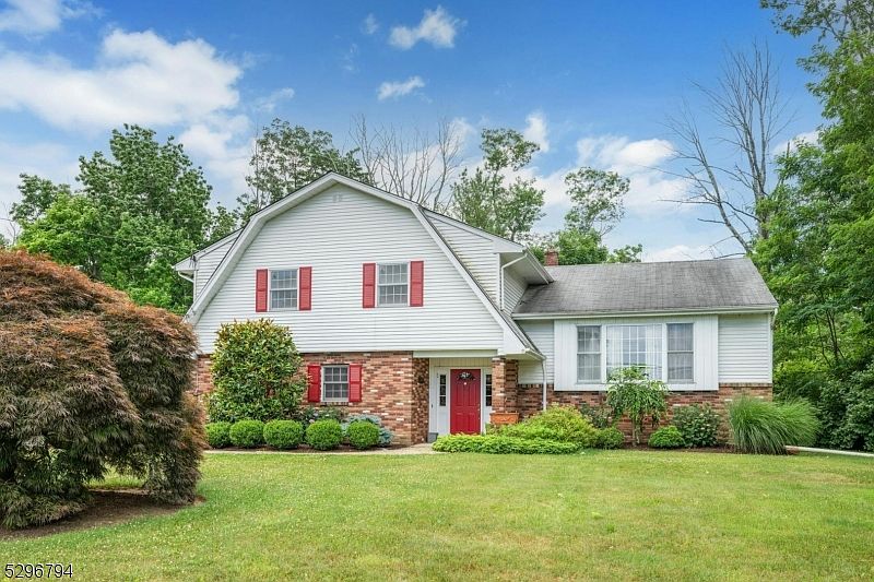 37 Two Bridges Rd, Towaco, NJ 07082 | Zillow