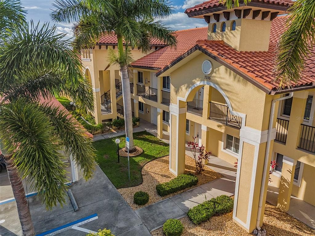 7196 N Plum Tree UNIT 313, Punta Gorda, FL 33955 | Zillow