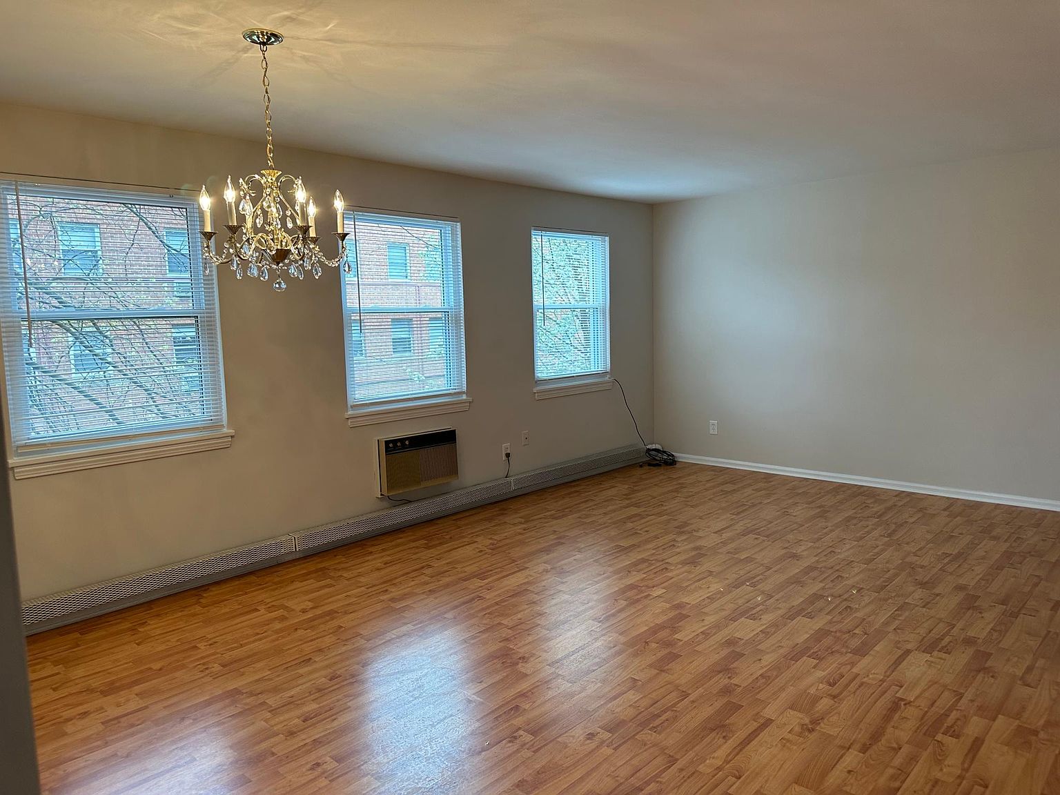 13777 Cedar Rd APT 202, Cleveland, OH 44118 | Zillow