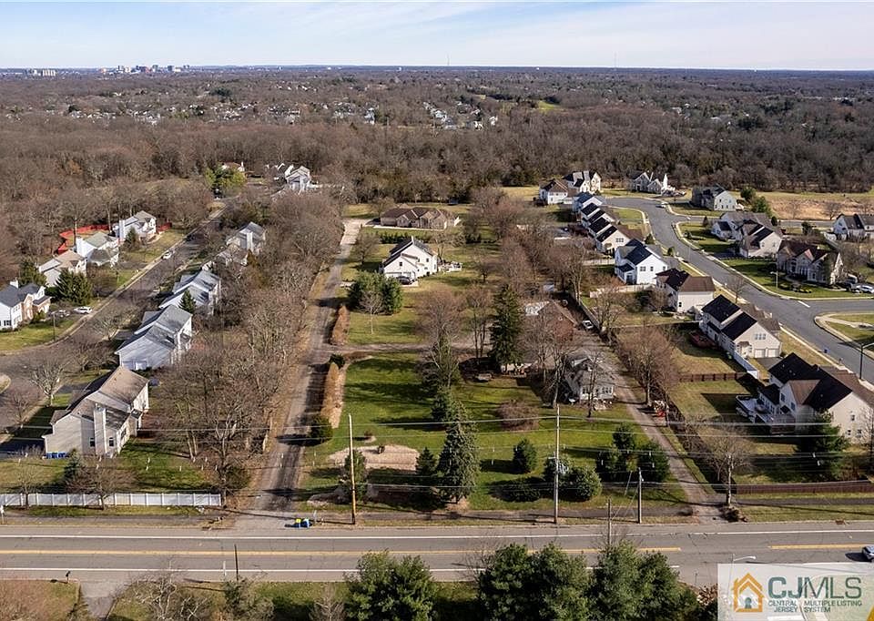 174 Cedar Grove Ln, Somerset, NJ 08873 | Zillow