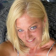 Debbie Muldoon - Real Estate Agent in Coconut Creek, FL - Reviews | Zillow