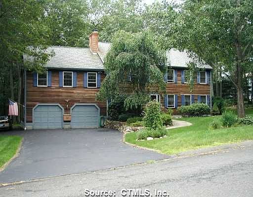 33 Smoke Rise Cir, Prospect, CT 06712 | Zillow