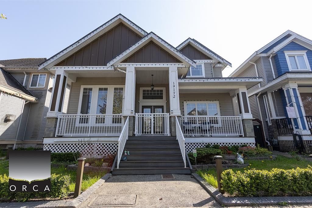 19172 69a Ave, Surrey, BC V4N 5W6 | Zillow