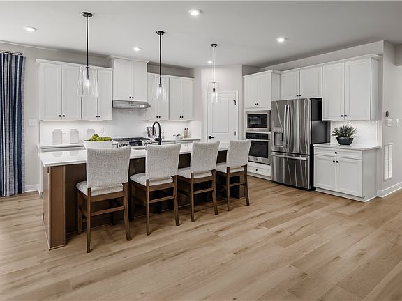 107 Shay St, Zelienople, PA 16063 | MLS #1737772 | Zillow