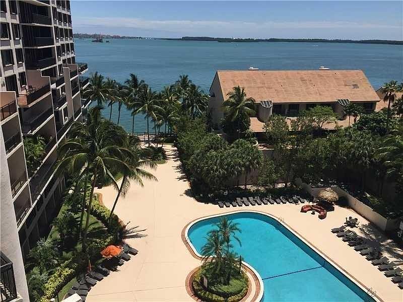 520 Brickell Key Dr #25, Miami, FL 33131 | Zillow