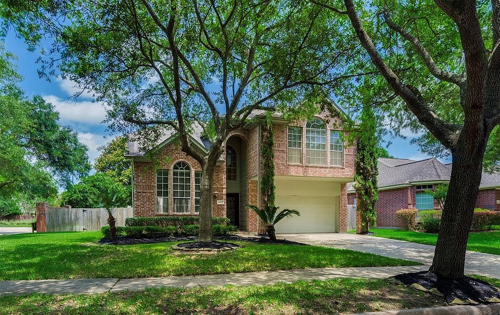 4503 Silverlake Dr, Sugar Land, TX 77479 | Zillow