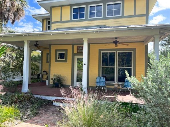 Cedar Key FL Real Estate - Cedar Key FL Homes For Sale | Zillow
