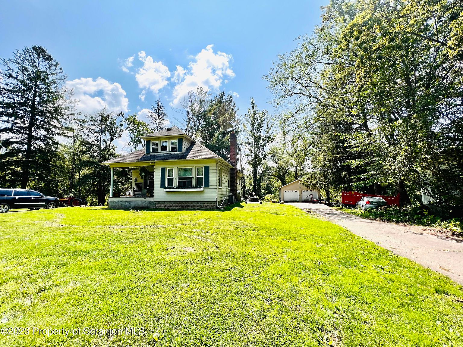2662 Lyon St, Clifford Township, PA 18470 | Zillow
