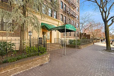 338 Prospect Place #3D in Prospect Heights, Brooklyn | StreetEasy