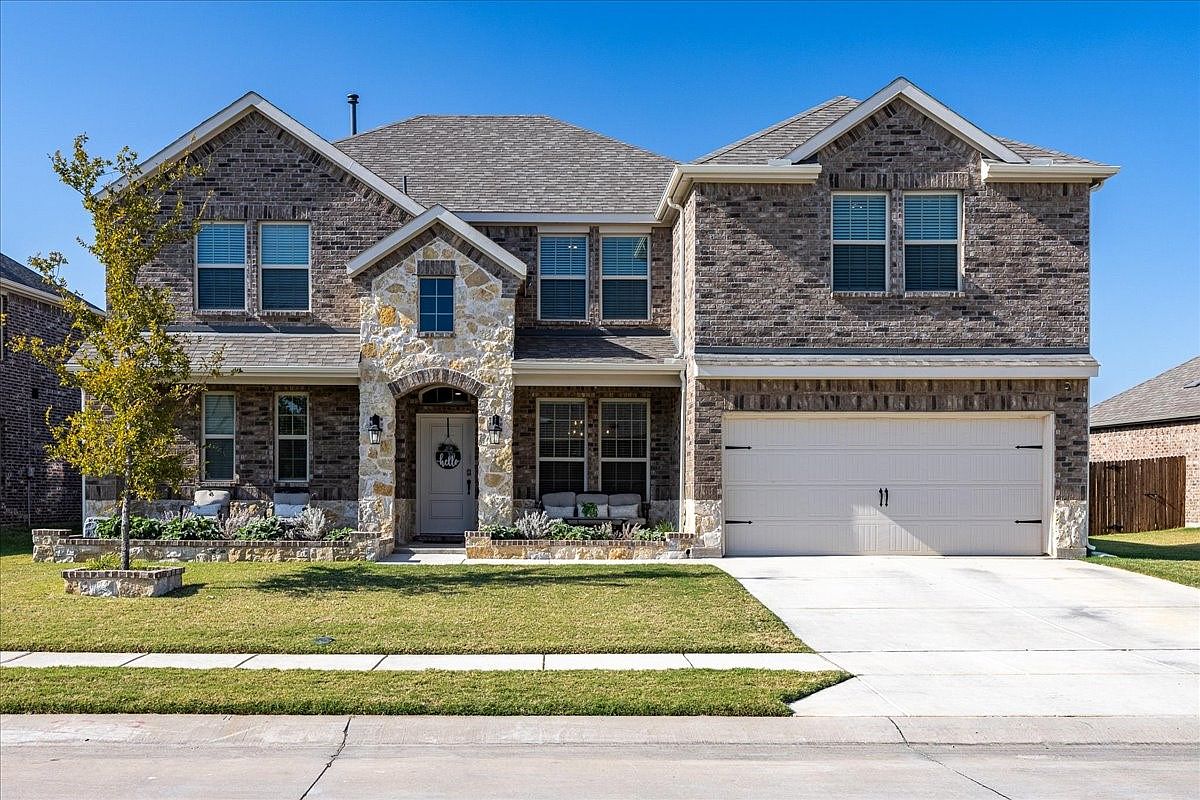 2709 Madera Canyon Rd, Aubrey, TX 76227 | MLS #20759646 | Zillow