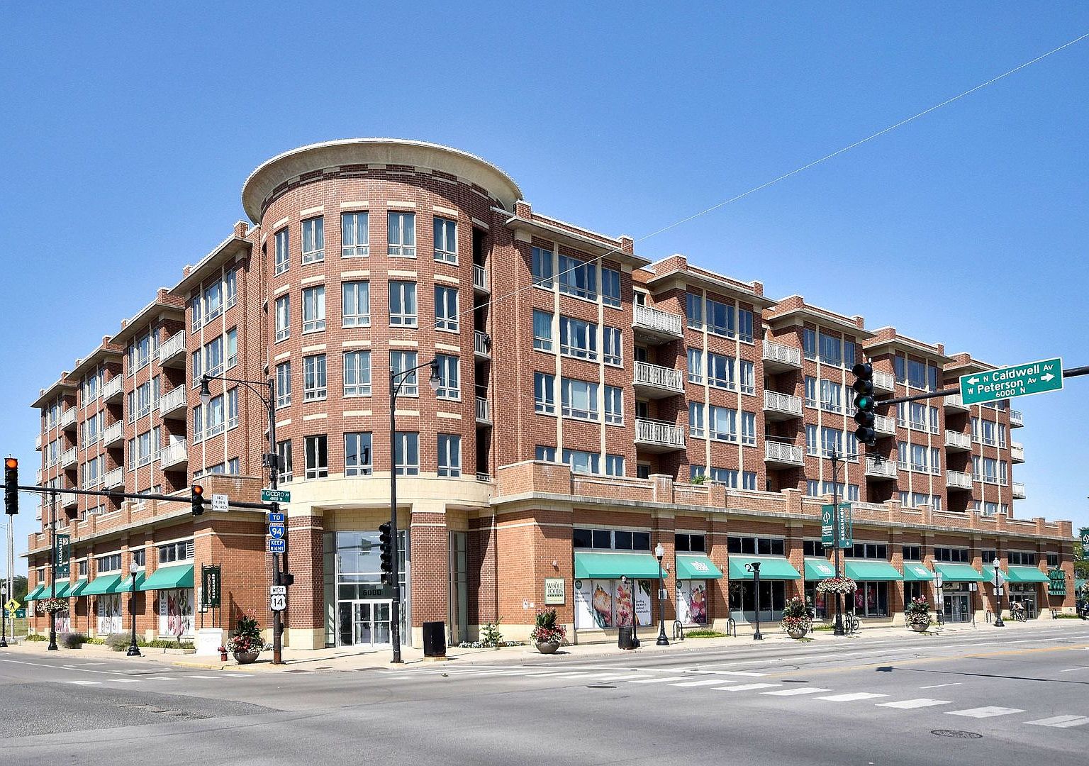 6000 N Cicero Ave APT 306, Chicago, IL 60646 | MLS #12163849 | Zillow