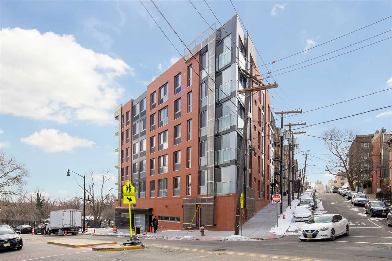 461 Newark Avenue #3D in Journal Square, New Jersey | StreetEasy