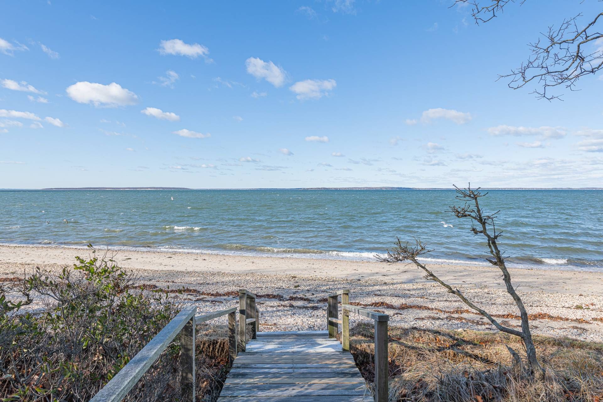 3 Larboard Dr, Southampton, NY 11968 | Out East