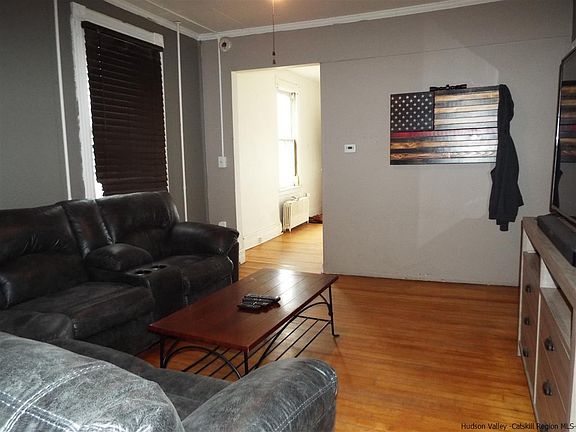 88 Market St, Saugerties, NY 12477 | Zillow