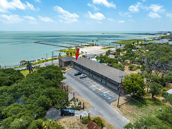 919 N Fulton Beach Rd UNIT 203, Rockport, TX 78382 | MLS #143670 | Zillow