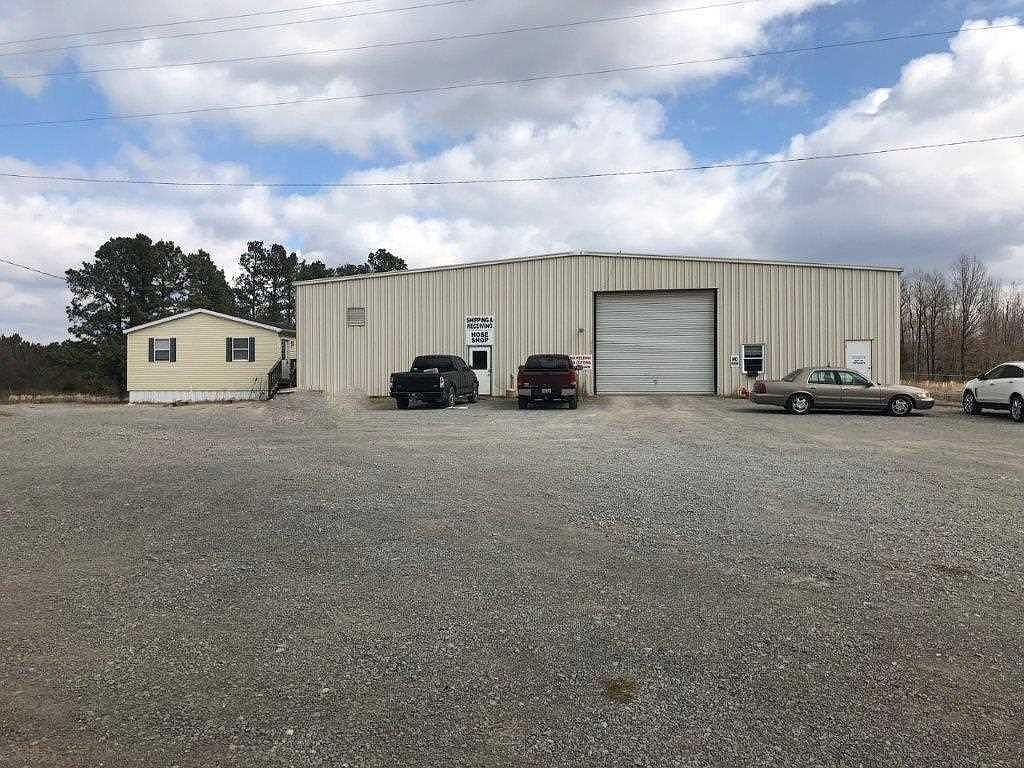 3060 Cleaton Rd, Central City, KY 42330 | Zillow