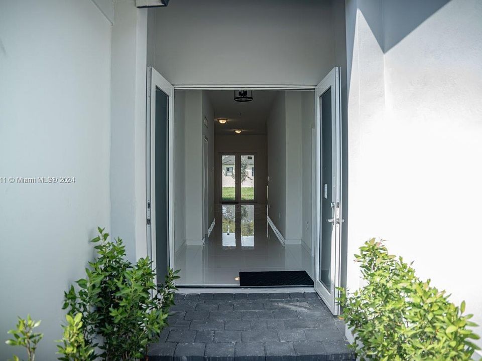22595 SW 124th Ave, Miami, FL 33170 | Zillow
