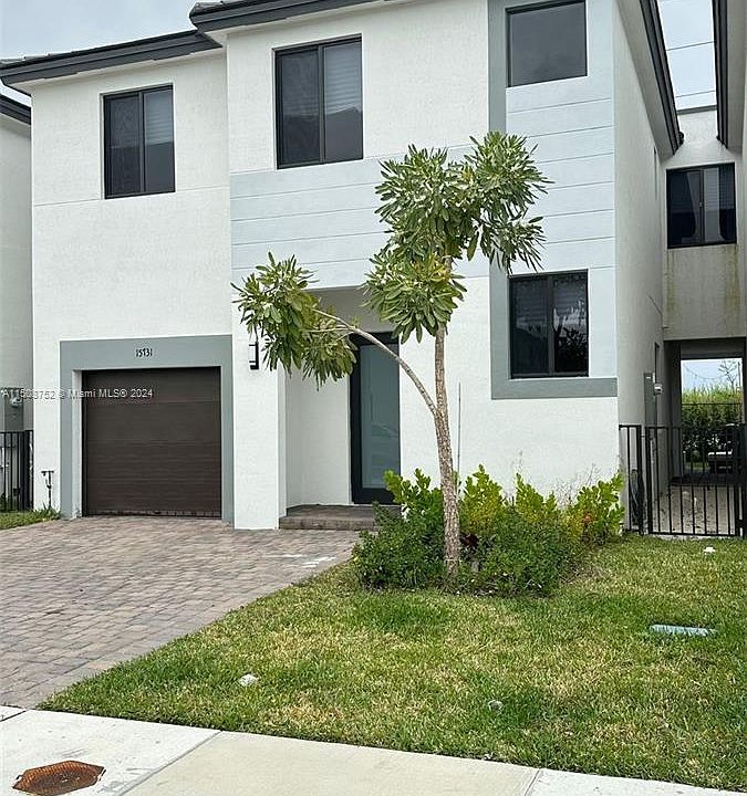 15731 SW 136th Ter, Miami, FL 33196 | Zillow