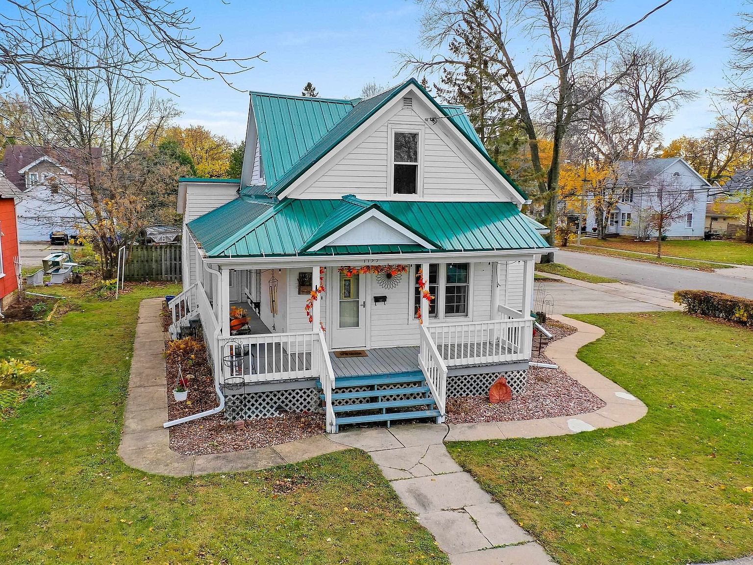 1135 W Lawrence St, Appleton, WI 54914 | Zillow