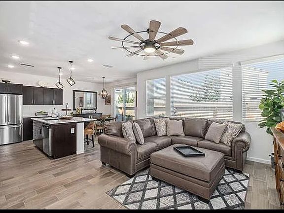 2045 N Perry Ln, Clovis, CA 93619 | Zillow