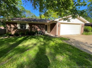 820 E 17th St, Ada, OK 74820 | MLS #2413689 | Zillow
