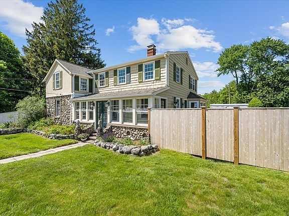 127 Main St, Norwell, MA 02061 | MLS #73385970 | Zillow