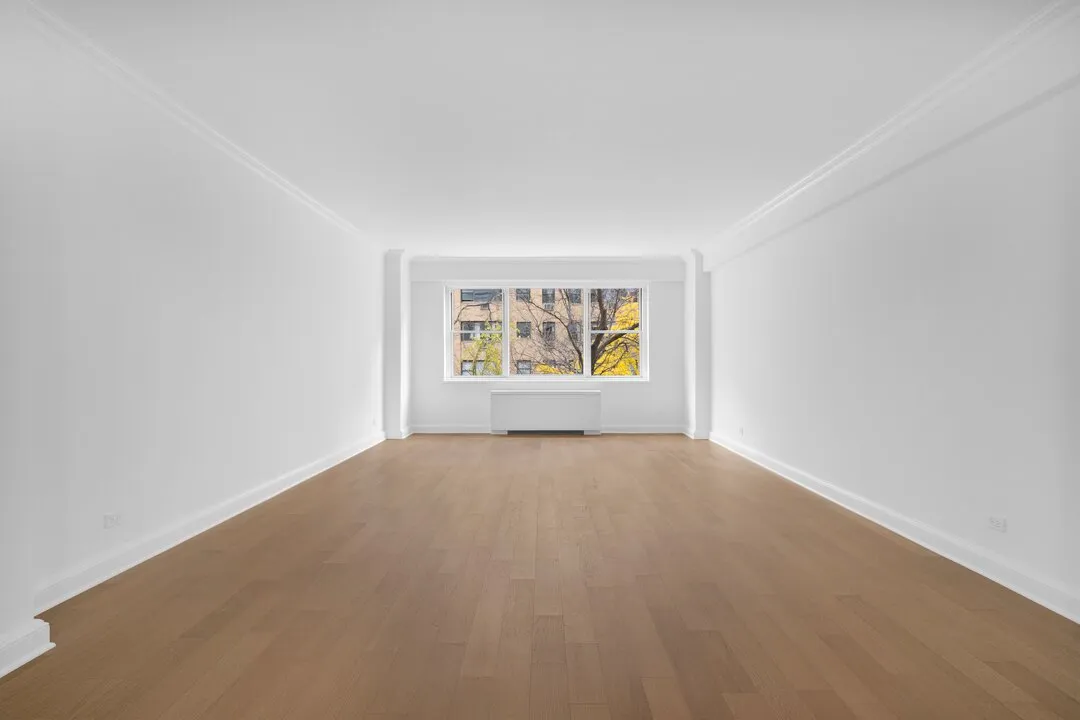 215 East 68th Street #4M in Lenox Hill, Manhattan | StreetEasy