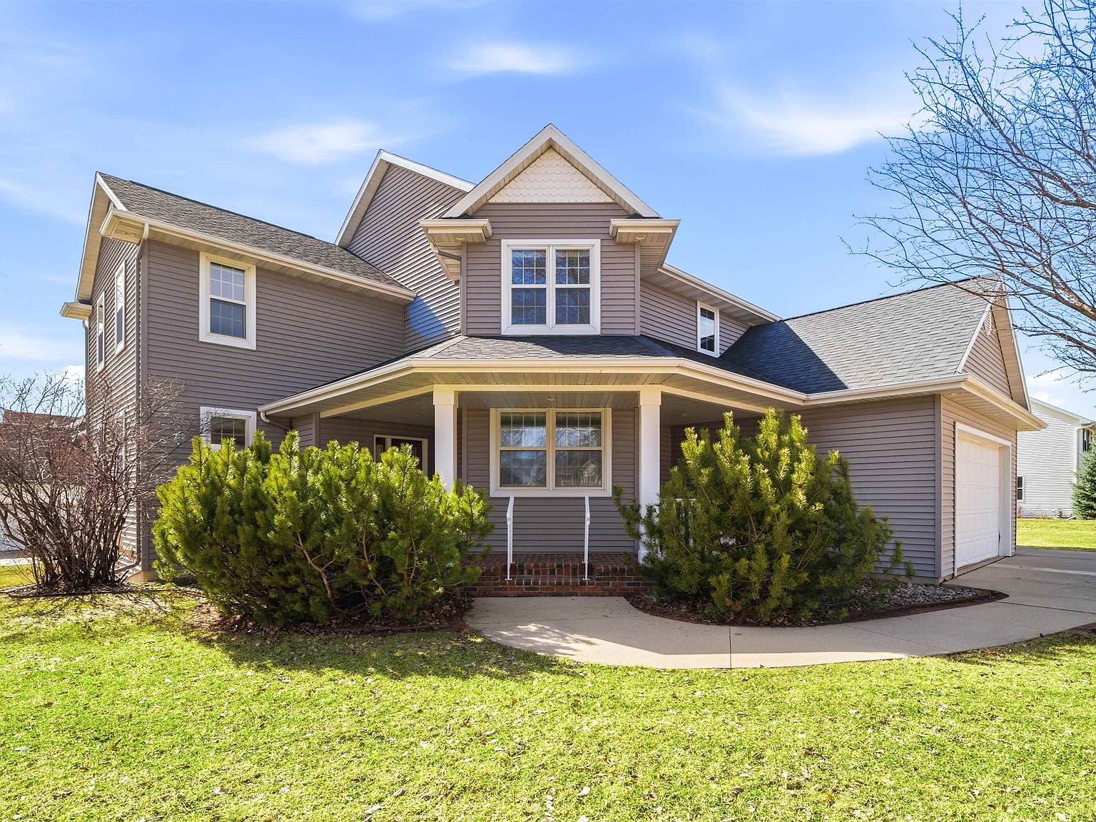 321 E Apple Creek Rd, Appleton, WI 54915 | Zillow