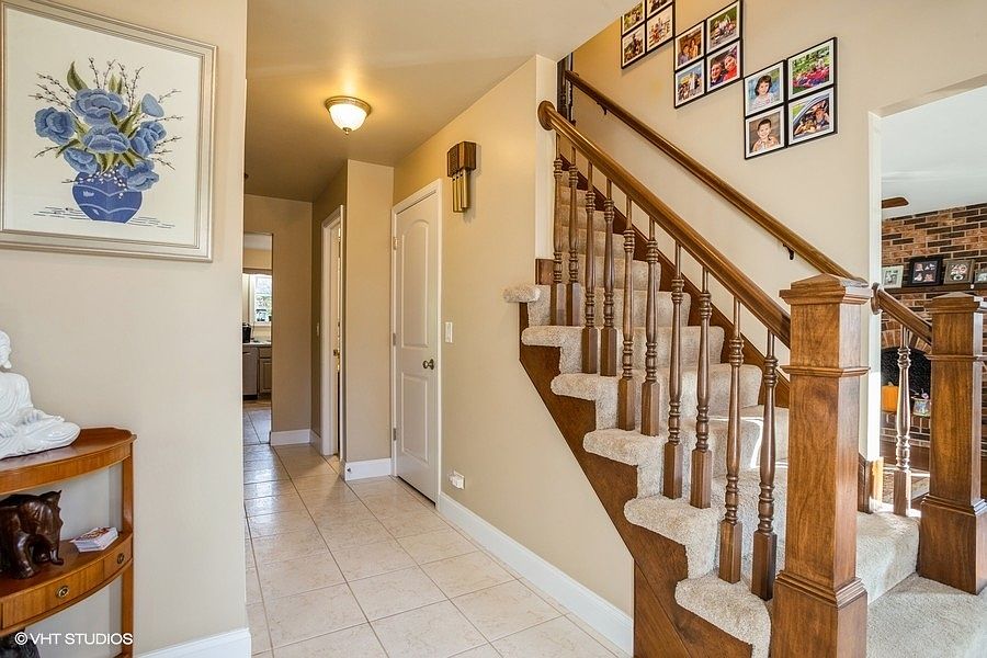 511 N Ellsworth Ave, Addison, IL 60101 | Zillow