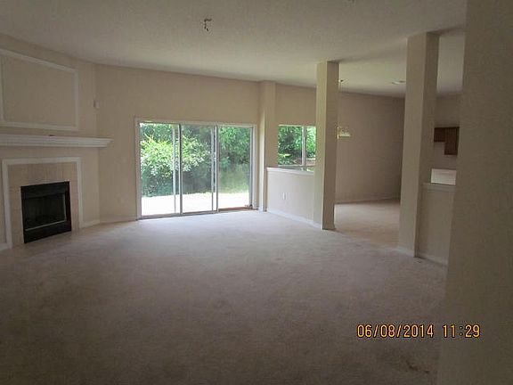 2628 Paddock Cir, Crestview, FL 32536 | Zillow