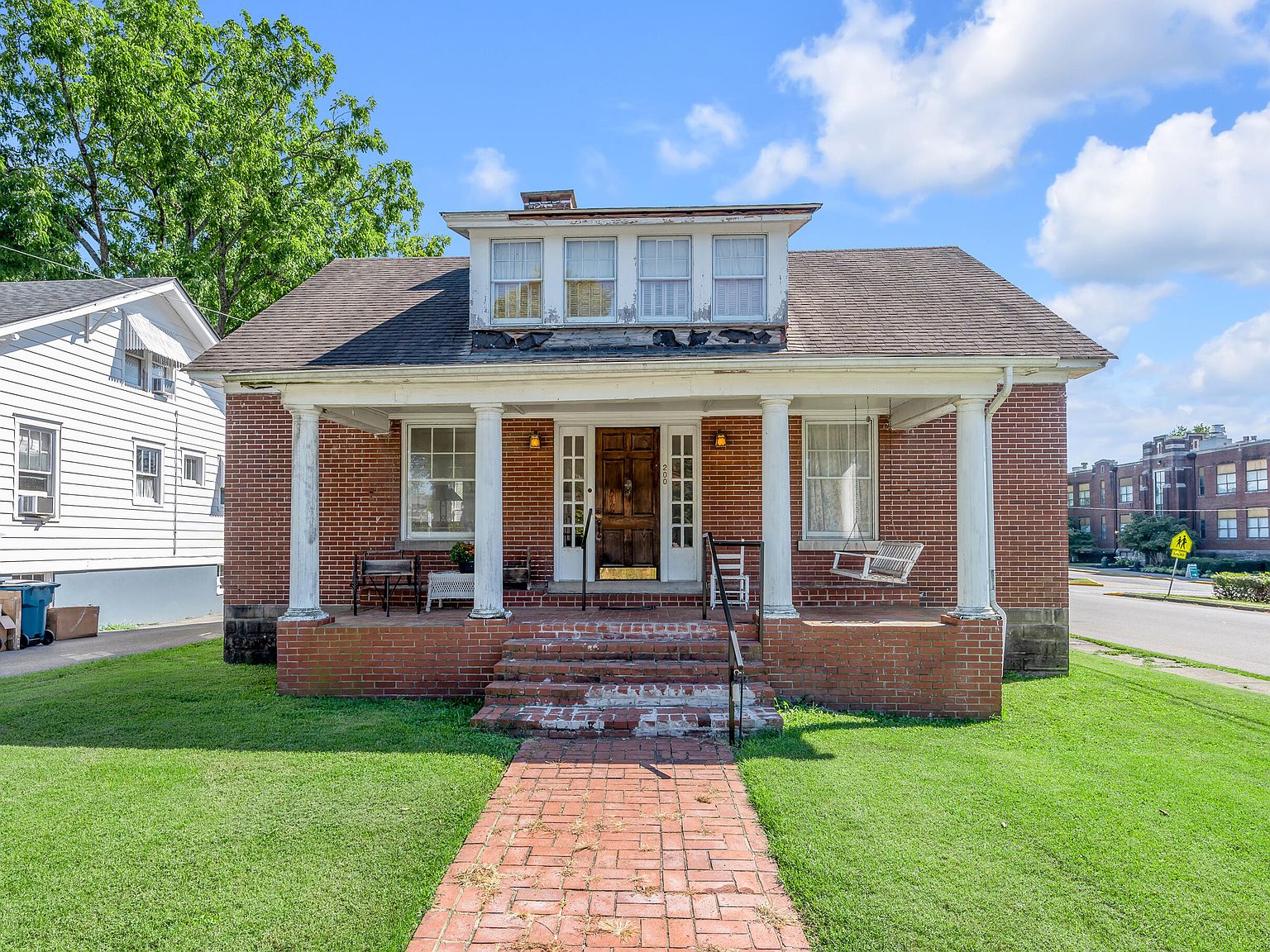 200 E Jackson St, Georgetown, KY 40324 | Zillow