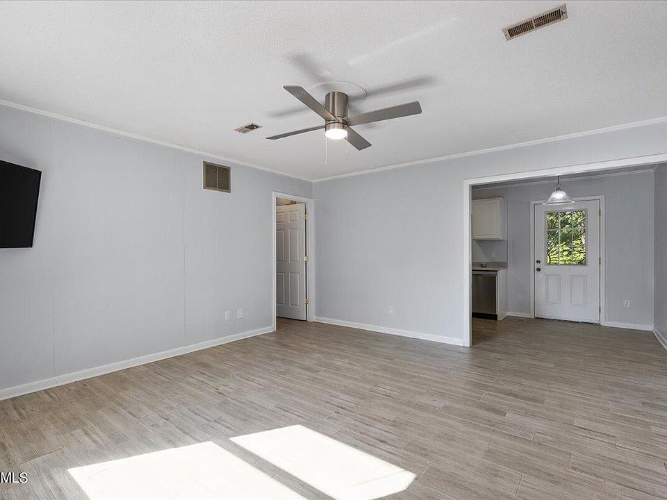 109 Cole Way, Louisville, TN 37777 | MLS #1237304 | Zillow