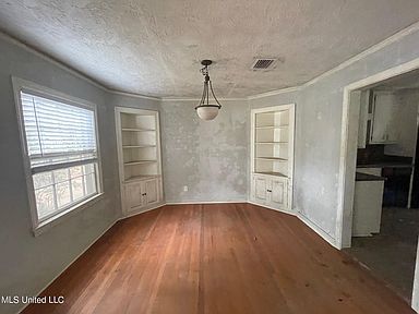 222 S Park Dr, Jackson, MS 39211 | Zillow