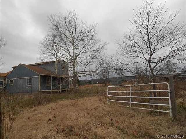 36063 Kerr Mansion Rd, Poteau, OK 74953 | Zillow