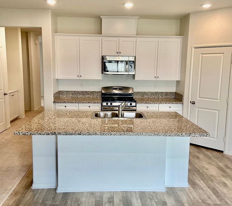 7305 Lago Puccini St, Bakersfield, CA 93311 | Zillow