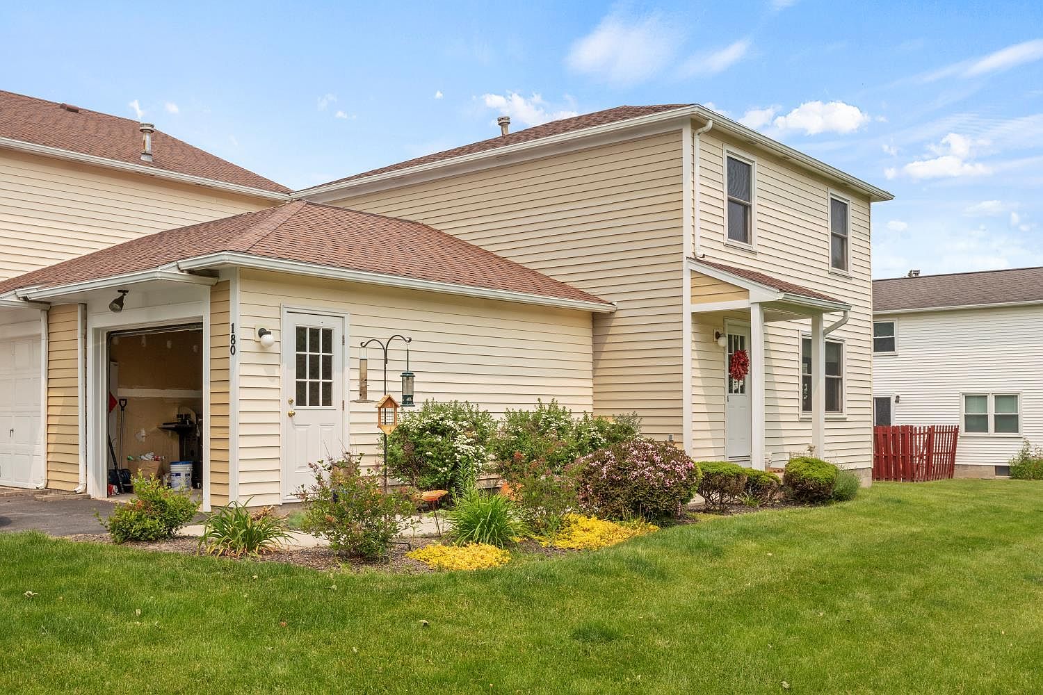 180 Nadine Dr, Webster, NY 14580 | Zillow