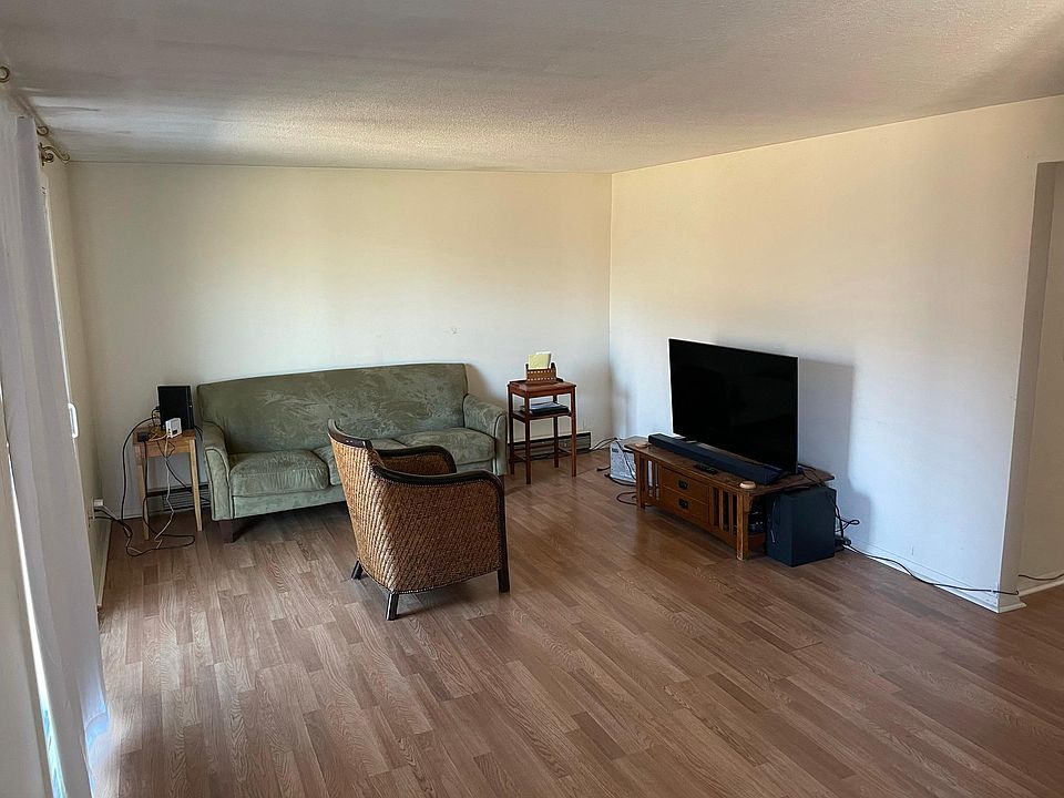 150 Rochester Hill Rd, Rochester, NH 03867 | Zillow