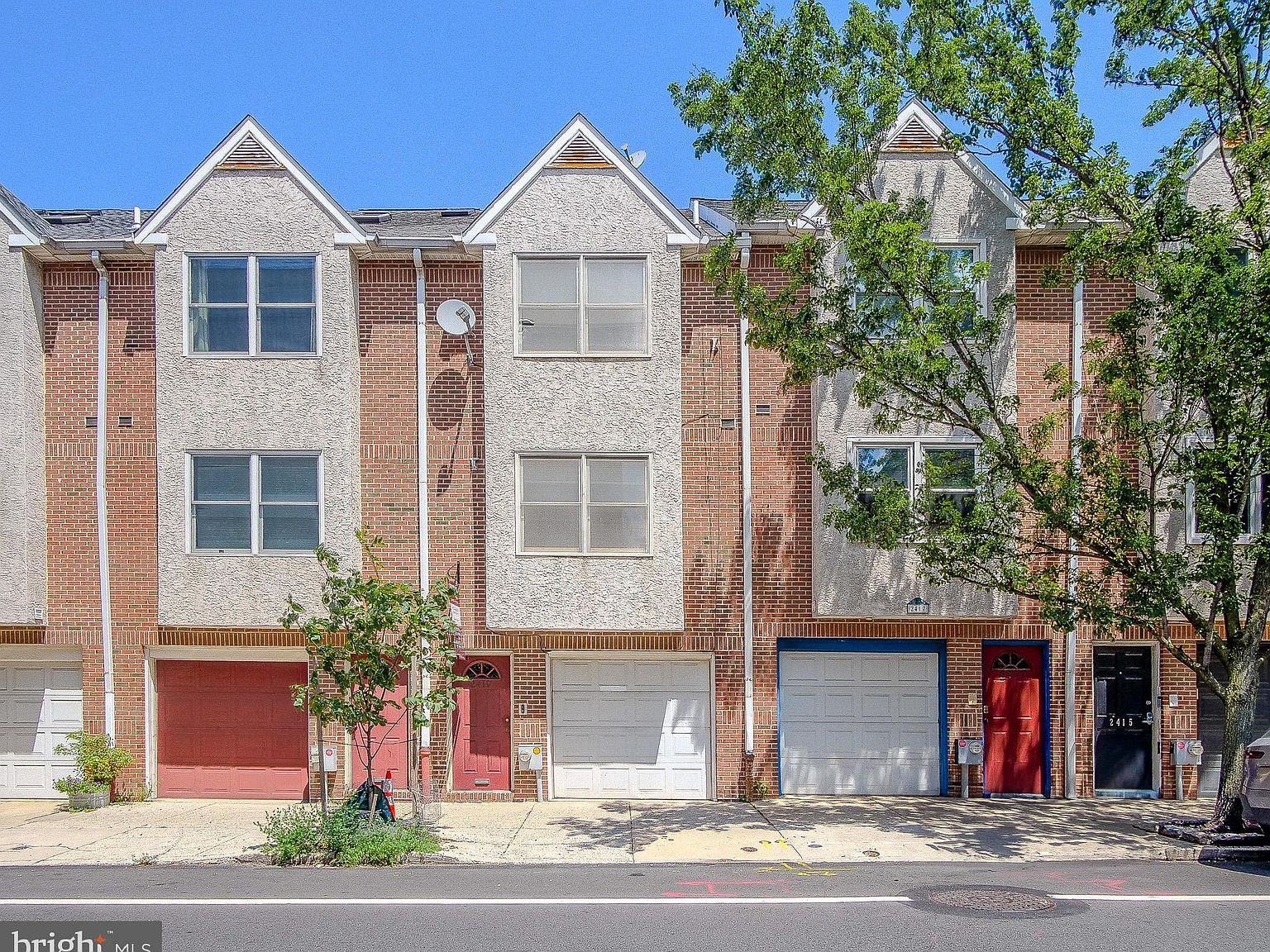 2419 South St, Philadelphia, PA 19146 | Zillow