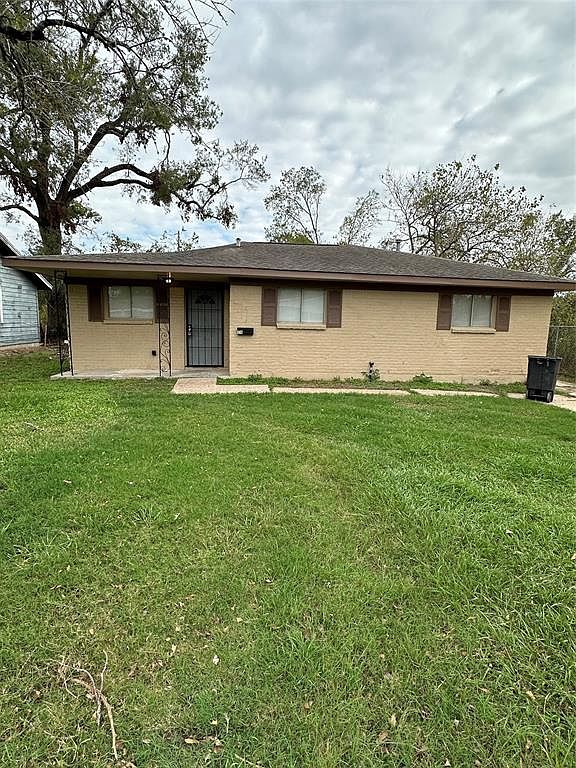 1741 Dunaway St, Houston, TX 77015 | Zillow
