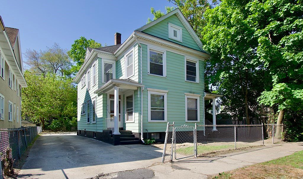 389-391 Wilbraham Rd, Springfield, MA 01109 | Zillow