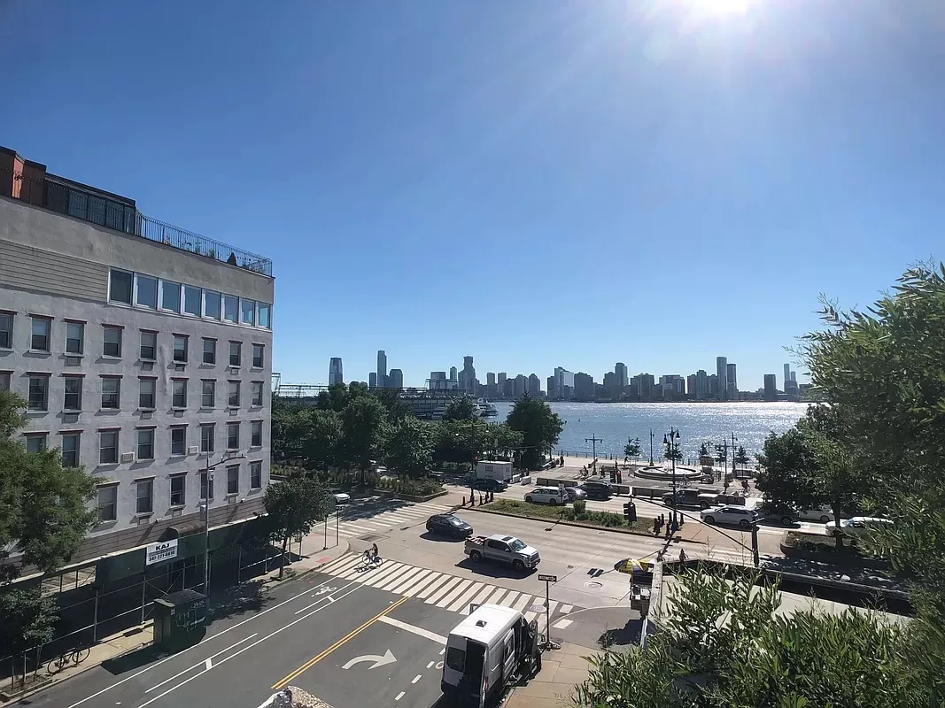 185 Christopher Street #3 in West Village, Manhattan | StreetEasy