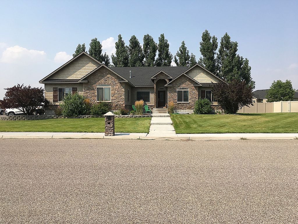 596 Aspen Dr, Rigby, ID 83442 | Zillow