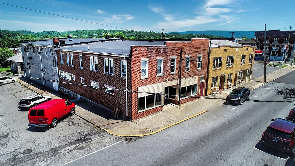 112 W Shirley St, Mount Union, PA 17066 | Zillow