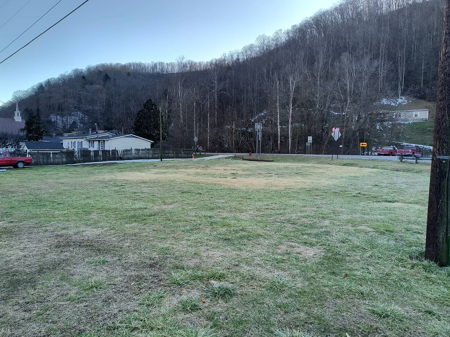 901 Route 65, Delbarton, WV 25670 | MLS #11418349 | Zillow